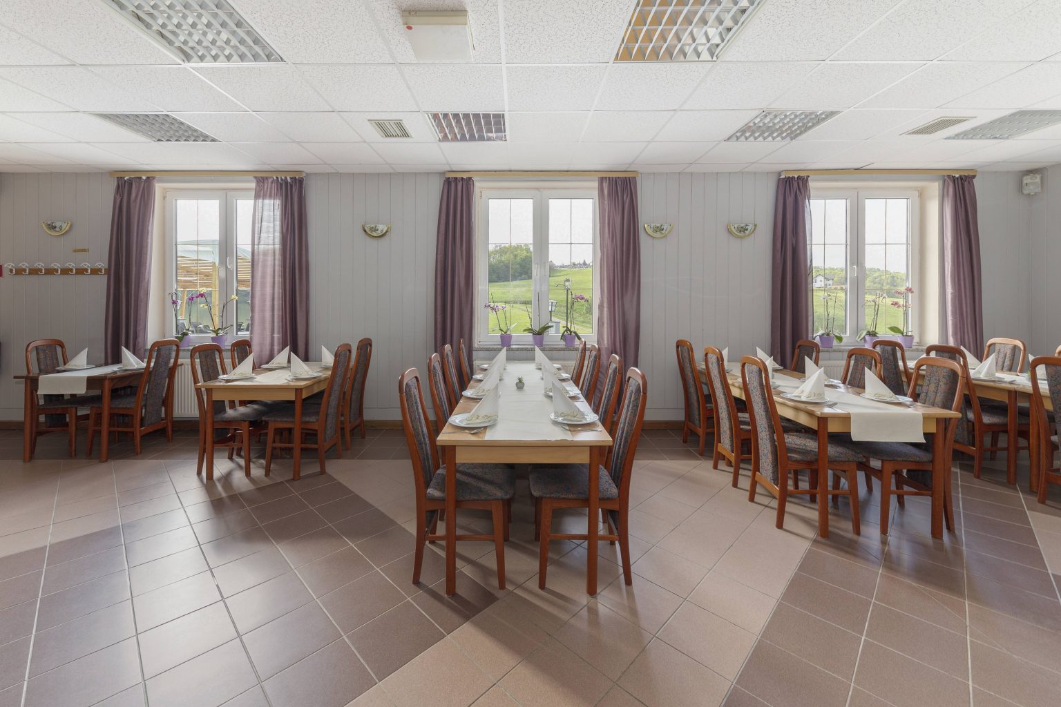 Ponudba – Gostišče ob Ribniku